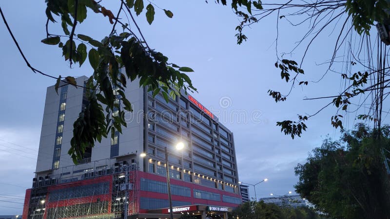 Modern Hospital in Mandaue City in Cebu, Philippines Editorial Stock ...