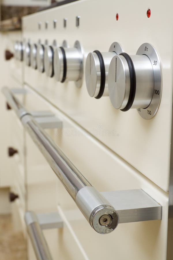 Modern kitchen cooker stock image. Image of polished, fuel - 9927033