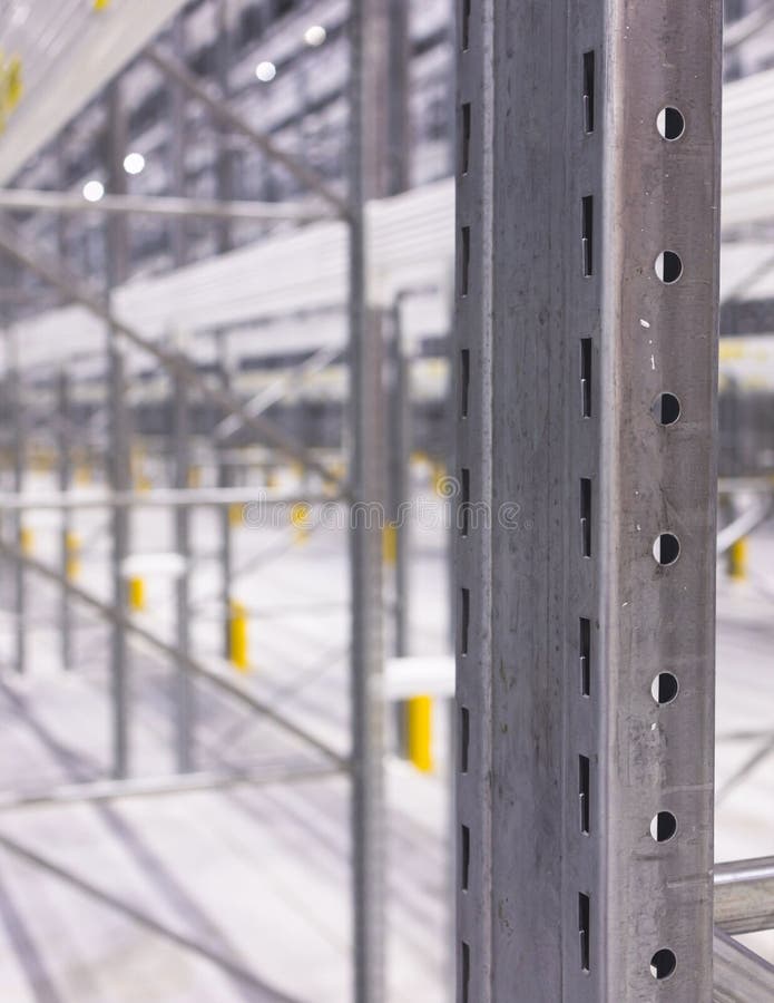 Modern Large Warehouse Space Interior, New and Modern Distribution ...