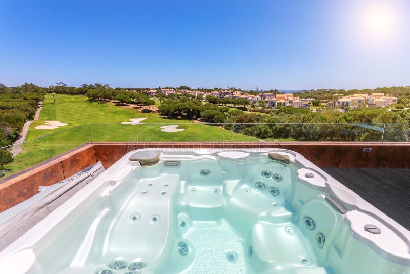 Modern Luxurious Pool, Jacuzzi with Hydromassage, with Beautiful Views ...