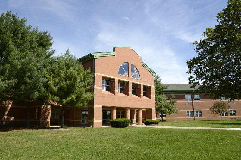 Middle school building stock image. Image of secondary - 20350327