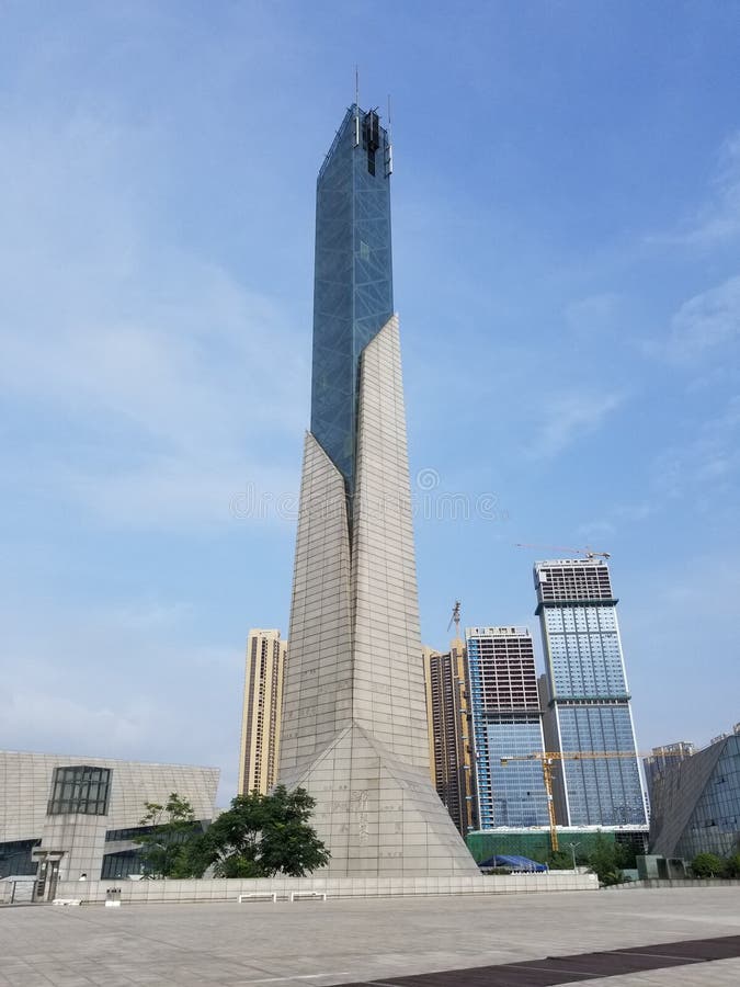 Modern art monument stock image. Image of monument, cloudscape - 3625477