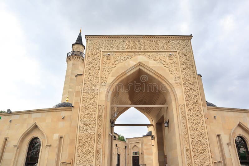 Mosque Ar-Rahma in Kyiv, Ukraine Stock Photo - Image of crescent, kiev ...