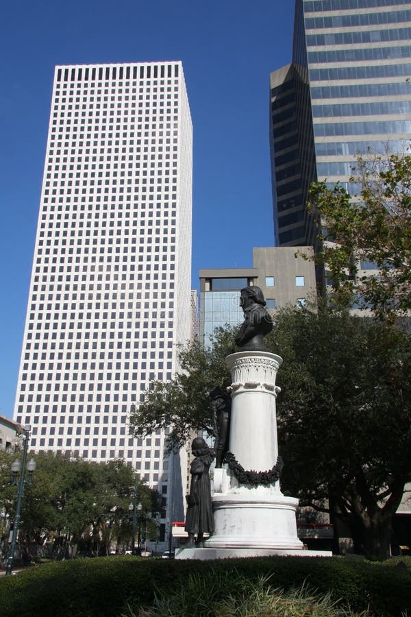 Modern Office Building and Statue Editorial Stock Image - Image of ...