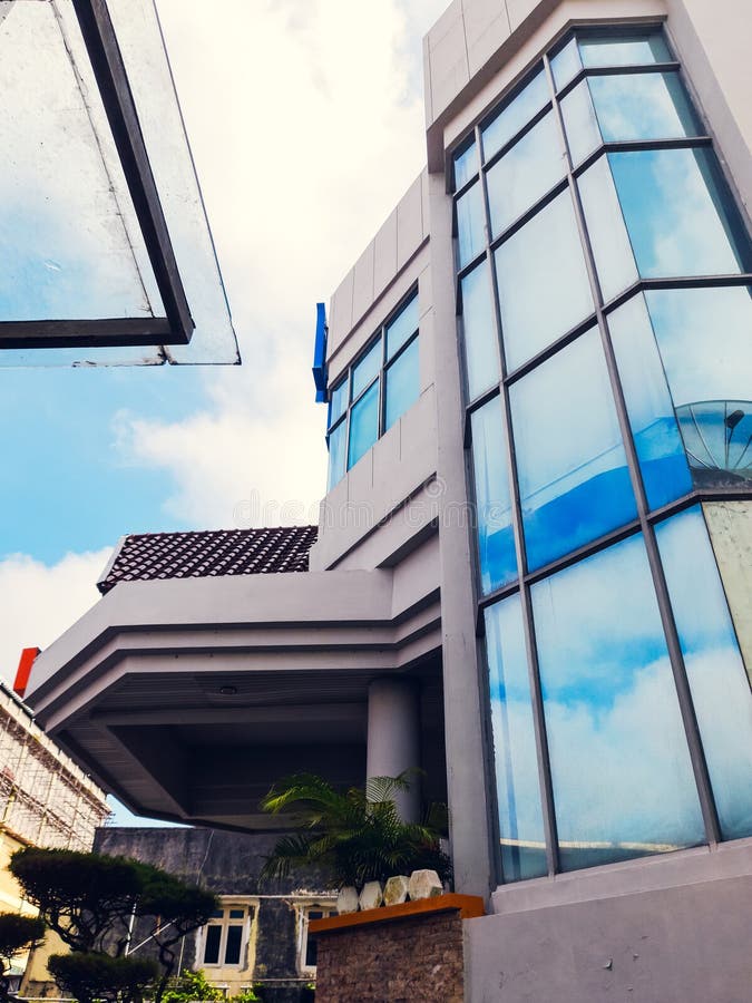 416 Minimalist Modern Hotel Facade Stock Photos - Free & Royalty-Free ...