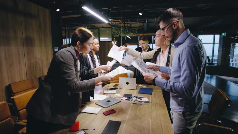 Modern Offices Enhance Collaboration among Diverse Professionals ...