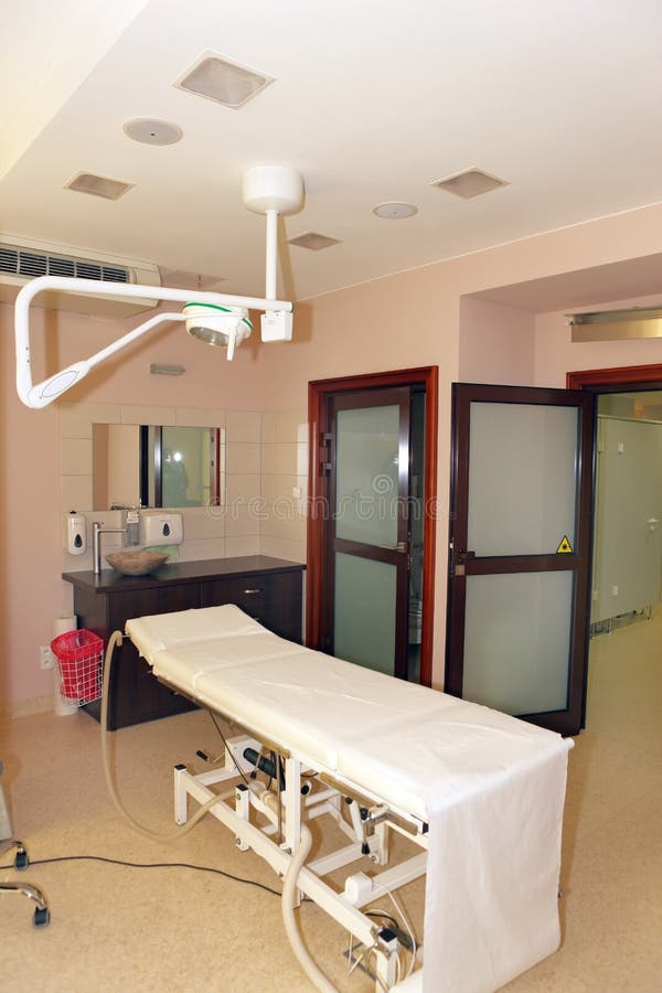 Modern operating theatre stock photo. Image of light, equipment - 5166204