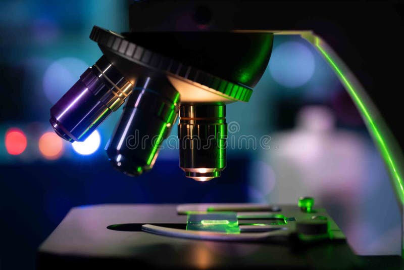 Modern Optical Microscope in the Laboratory of Solid Materials Physics ...