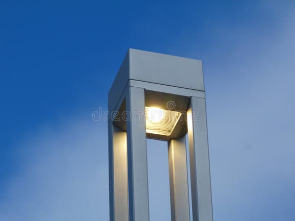 Modern Rectangular Shaped Silver Color Halogen Street Light Detail in ...