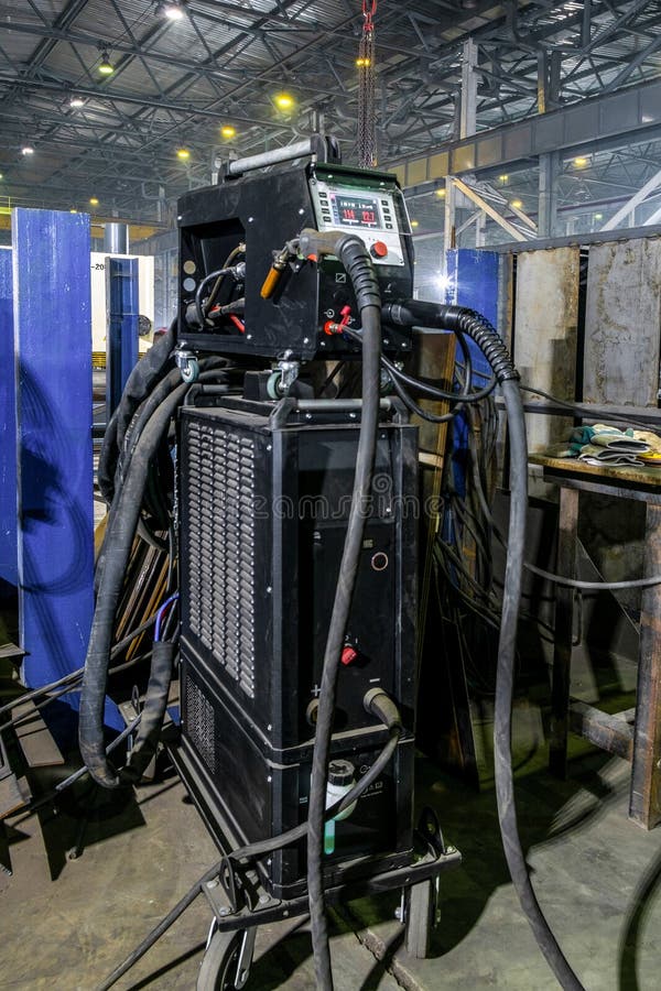 A Modern Semi-automatic Welding Machine with Great Functionality in the ...