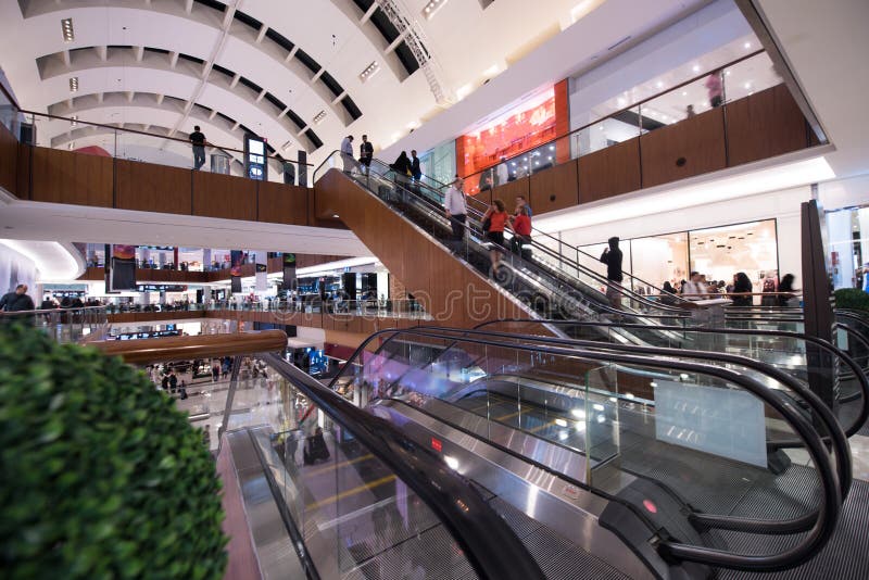 Modern shopping center editorial stock photo. Image of depth - 95433288