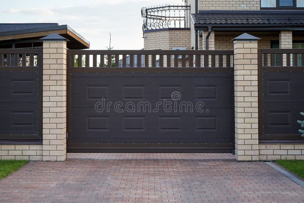 Modern Side Sliding Gates with Canopy Stock Photo - Image of ...