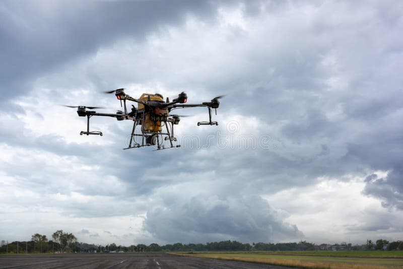 Modern Smart Farm with Drone. Agriculture Drone Fly To Ready Spray ...