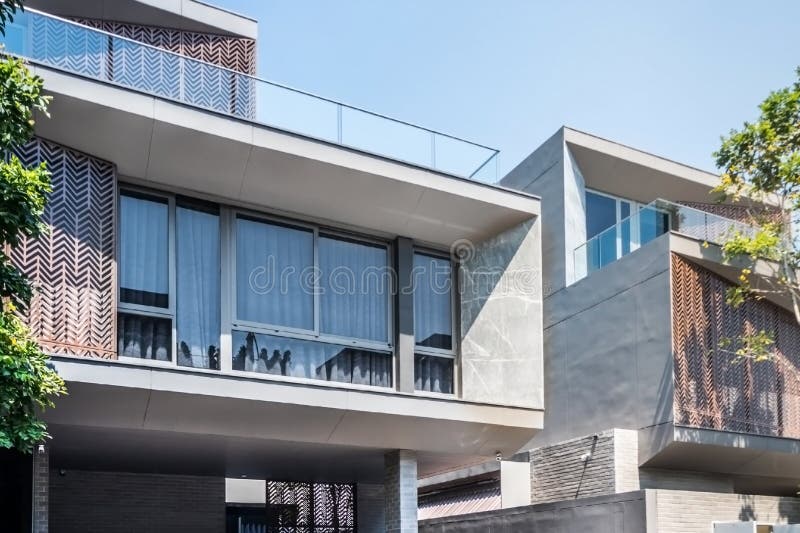 Modern Square House Exterior Stock Image - Image of lawn, estate: 275062145