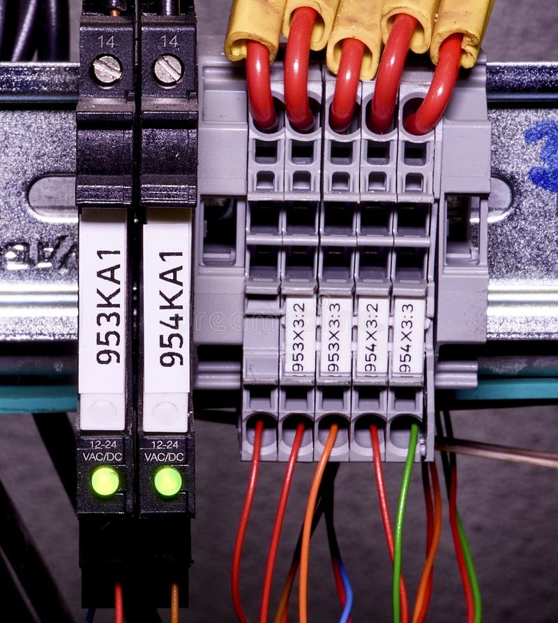 Terminal Blocks for Electrical Connection and Earthing Terminals for ...