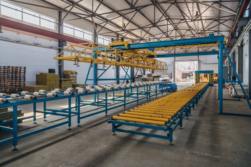 Factory Overhead Crane Heavy Duty Stock Photo - Image of factory ...