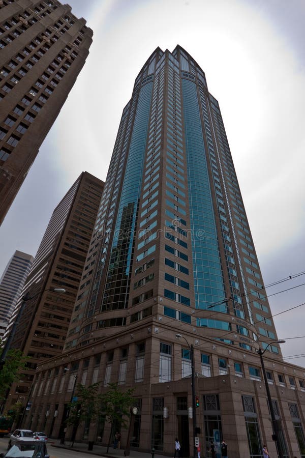 3,500+ Glass tower modern building Free Stock Photos - StockFreeImages