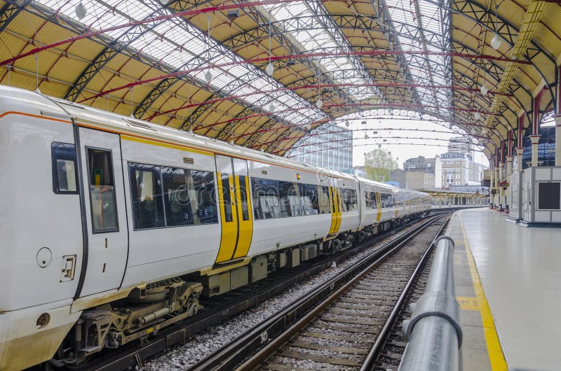 Modern Train at the Station Editorial Photo - Image of speed, style ...