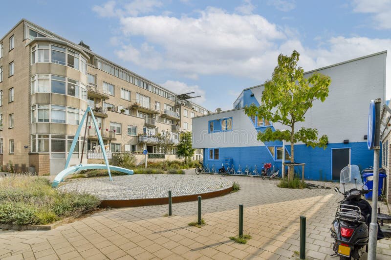 640 Appealing Urban Setting Stock Photos - Free & Royalty-Free Stock ...