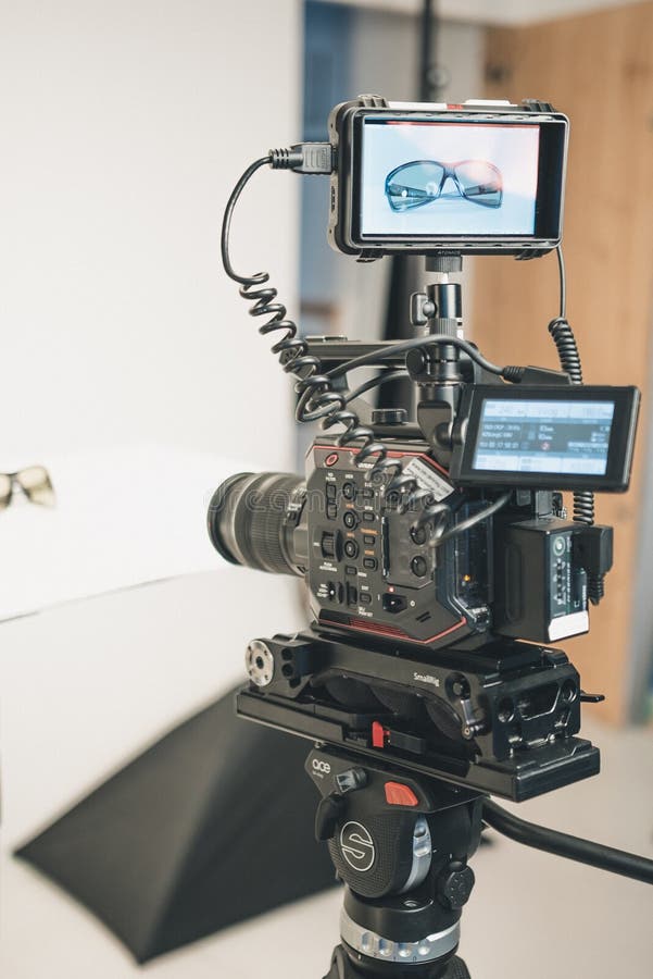 Camera in TV studio editorial photo. Image of equipment - 105959396