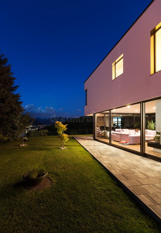 Modern villa with garden stock photo. Image of estate - 32027632