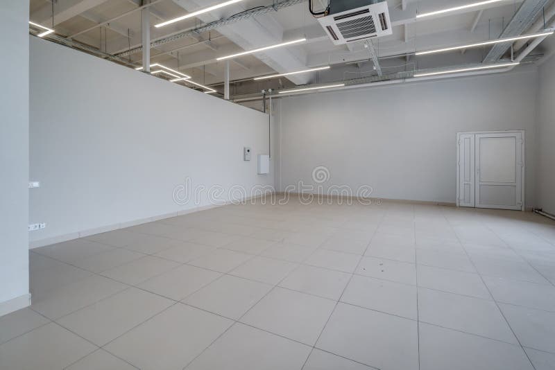 Modern White Empty Room Interior with Columns and Panoramic Windows ...