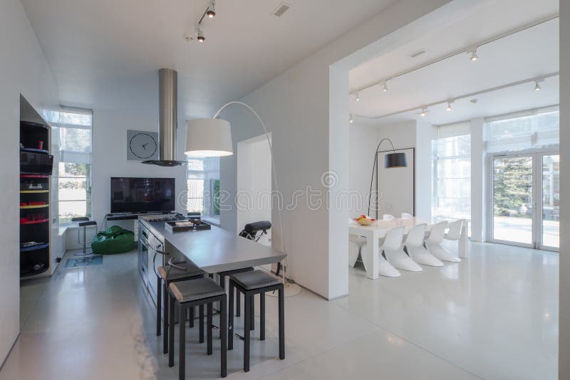 Modern White Interior of Spacious Private House. Kitchen Dinner Room ...