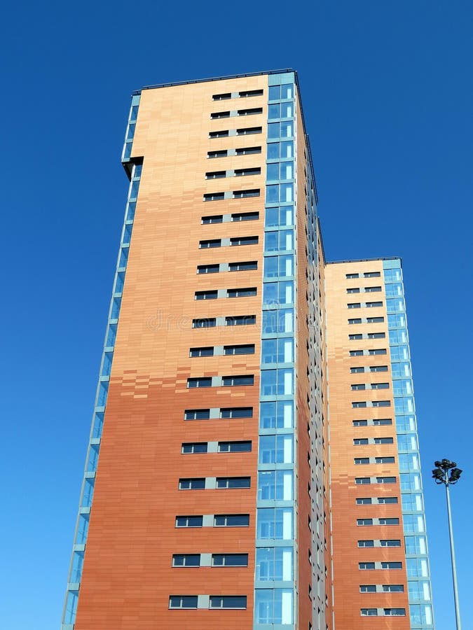 Moderna hus arkivfoto. Bild av härlig, nytt, skina, detalj - 30946382