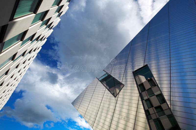 Moderne Architektur Von Dublin Docklands-Bereich Stockbild - Bild von ...