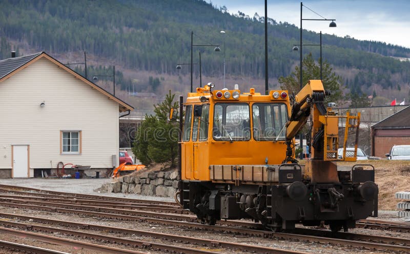 Moderne Gele Steun Motor-spoor Auto Stock Afbeelding - Image of reis ...