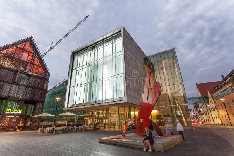 Moderner Art Museum in Ulm, Germanyq Redaktionelles Stockfoto - Bild ...