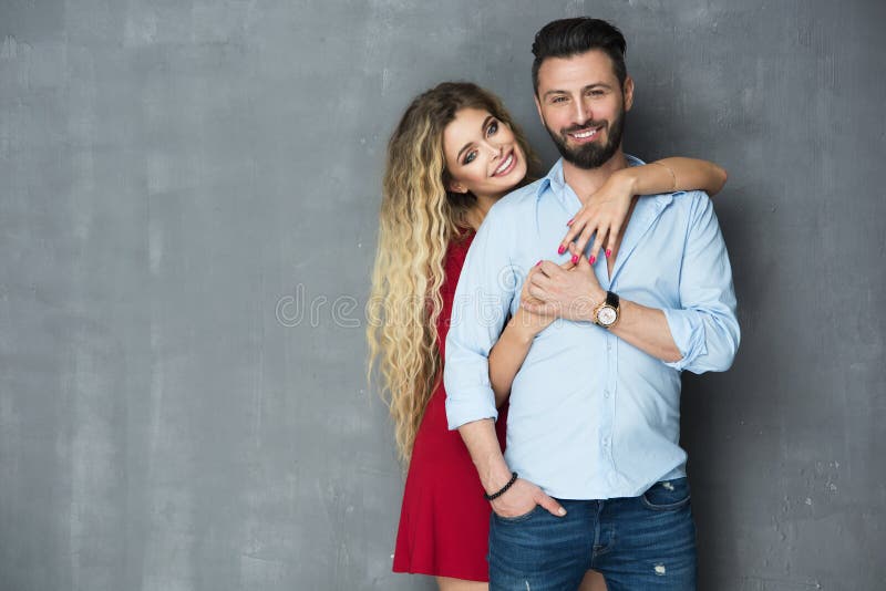 Modieus Beeld Van Gelukkige Mensen Stock Foto - Image of kaukasisch ...