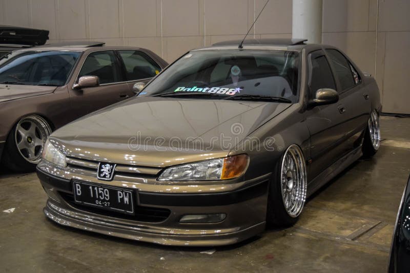Modified Peugeot 406 Sedan Displayed at the Elite Showcase Editorial ...