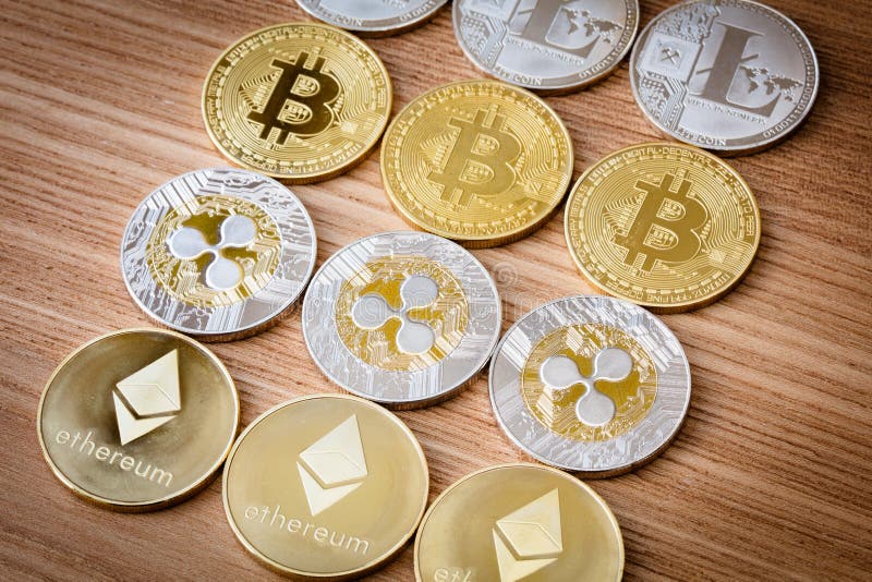 Moeda cripto imagem de stock. Imagem de criptografia - 119791425