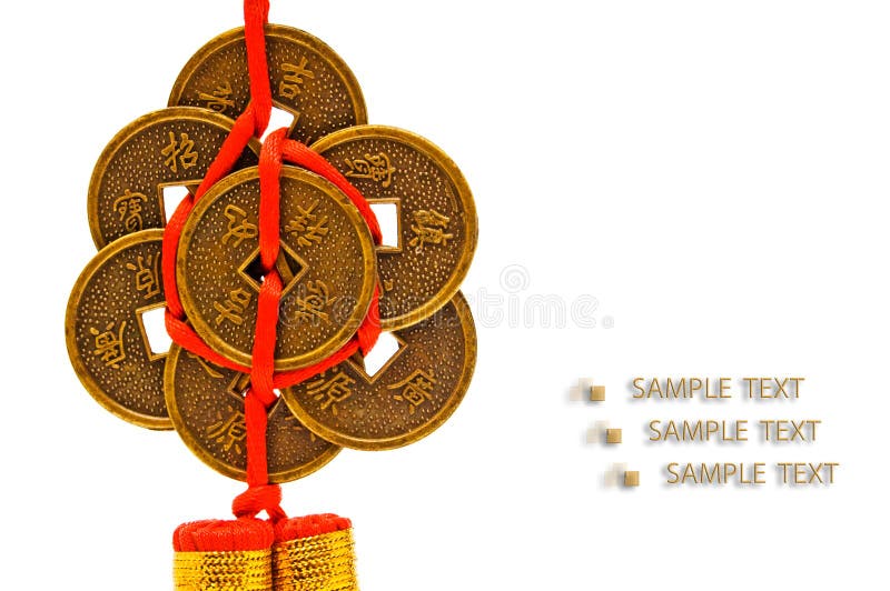 Moedas chinesas da sorte. foto de stock. Imagem de astrologia - 13338740
