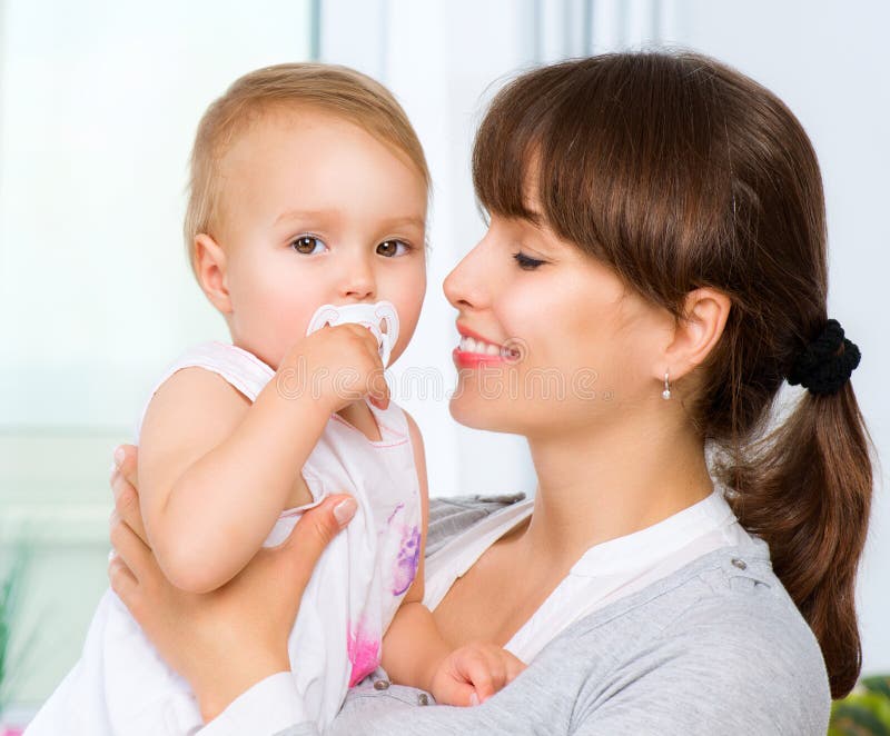 Foto's van Model in Beeldidentiteitskaart 112380022 door Subbotina