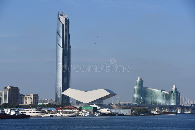 Mohammed Bin Rashid Library in Dubai, UAE Stock Photo - Image of ...