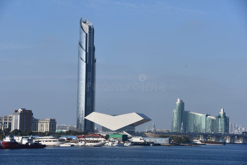Mohammed Bin Rashid Library in Dubai, UAE Stock Photo - Image of dubai ...
