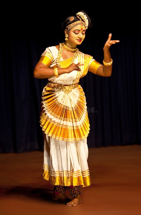 Mohiniyattam Wallpaper