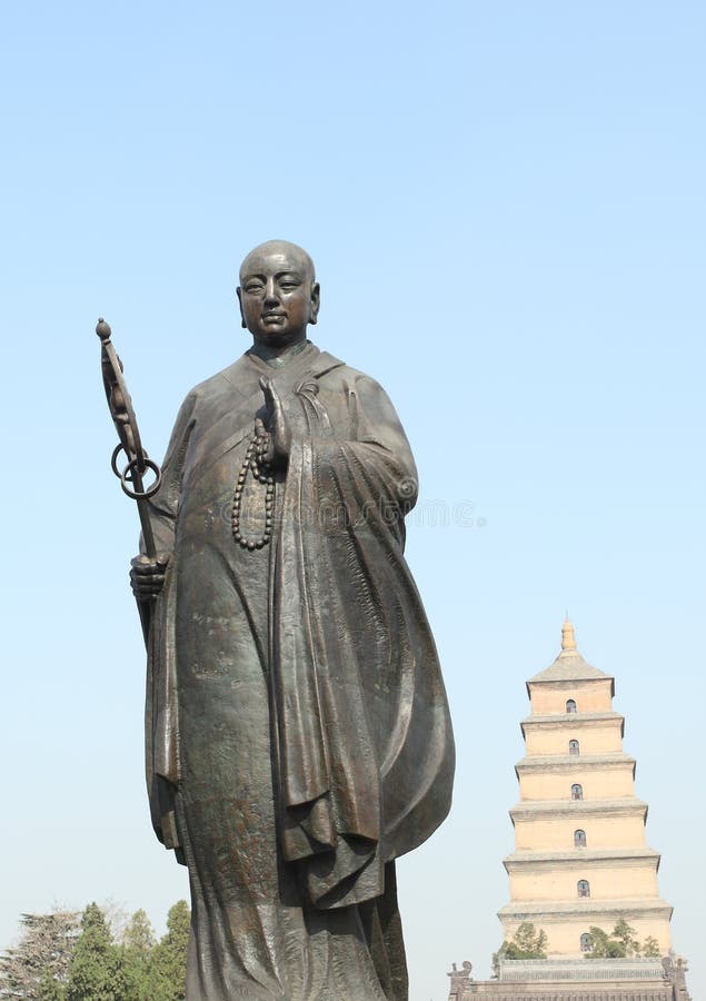 Moine chinois photo stock. Image du ciel, célèbre, bouddhiste - 22242162