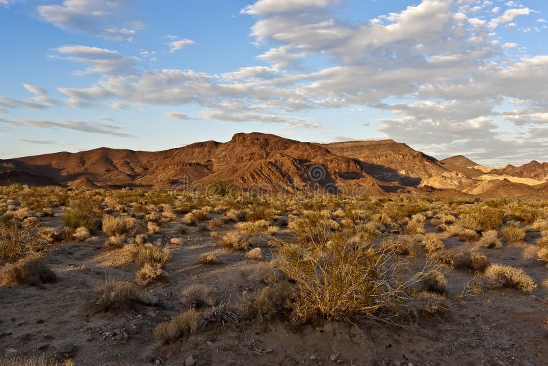 Mojave Desert stock image. Image of desolate, mojave - 15281199