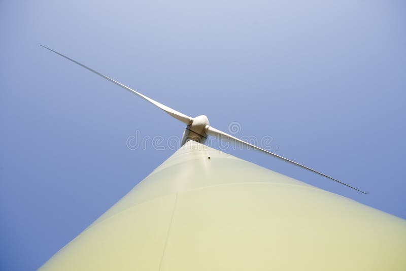 Molino de viento moderno foto de archivo. Imagen de primer - 11468192
