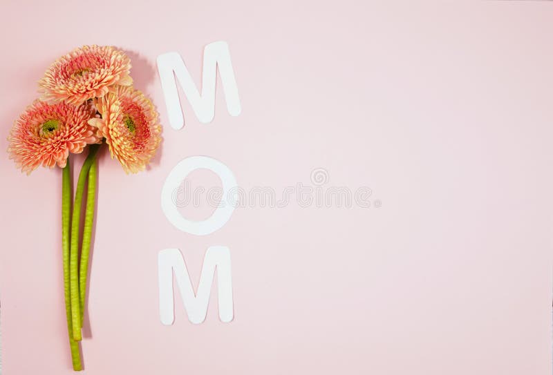 MOM Text with Hearts on Coloful Backround Stock Image - Image of ...