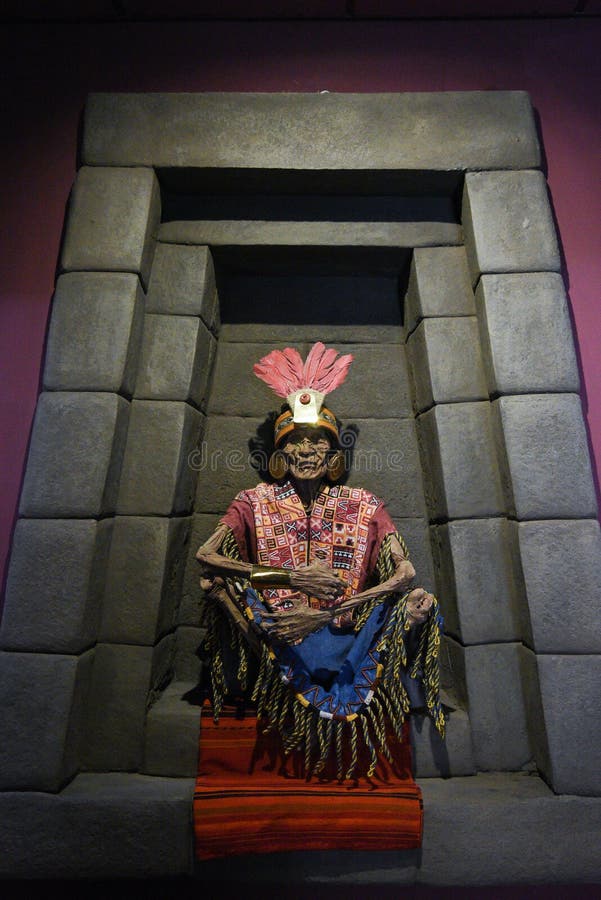 Momia Peruana Inca Pachacutec Imagen de archivo editorial - Imagen de ...
