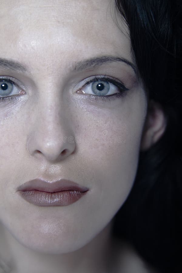 Mon regard effrayant image stock. Image du effectuez, beauté - 1779515