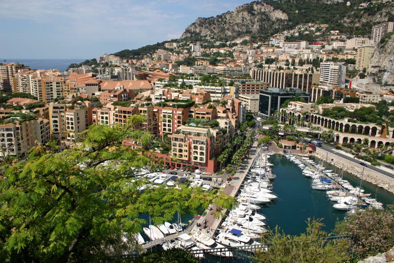 Monaco hamn arkivfoto. Bild av vatten, monaco, byggnader - 32819810