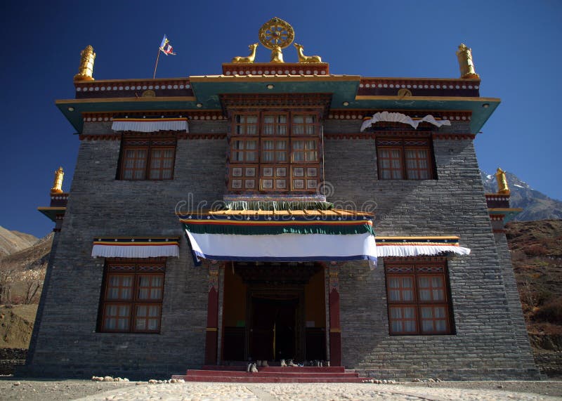 Monasterio Budista En Nepal Foto de archivo - Imagen de nepal, hielo ...