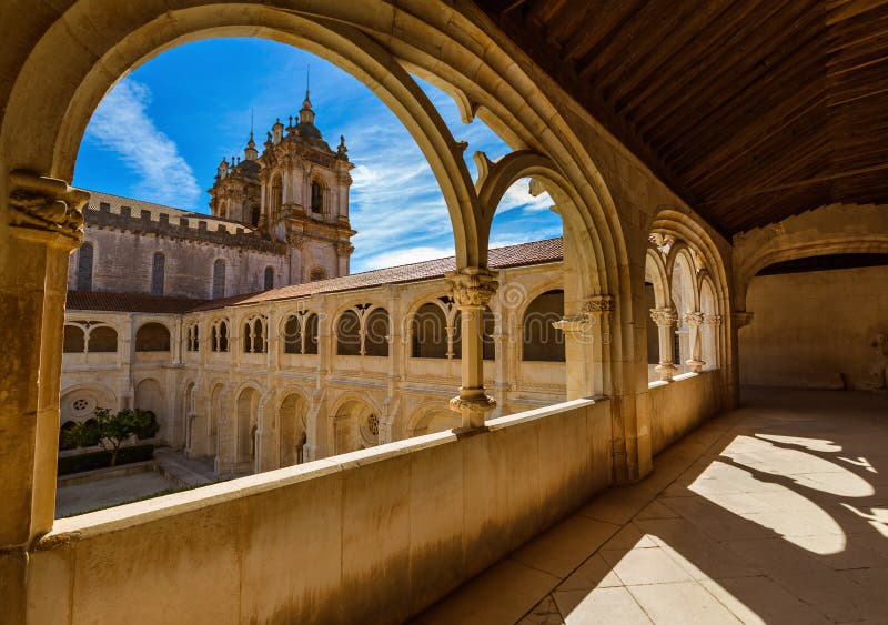 Monasterio De Alcobaca - Portugal Imagen de archivo - Imagen de ...