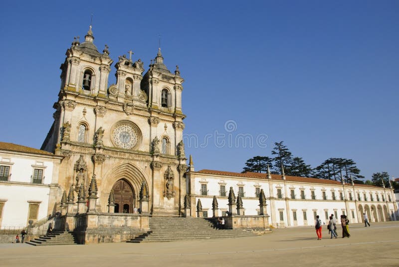 Monasterio De Alcobaca, Portugal Imagen de archivo - Imagen de vendimia ...