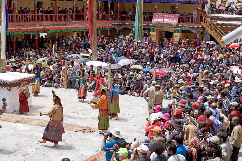 Monasterio De Hemis, Ladakh, La India Foto editorial - Imagen de ...